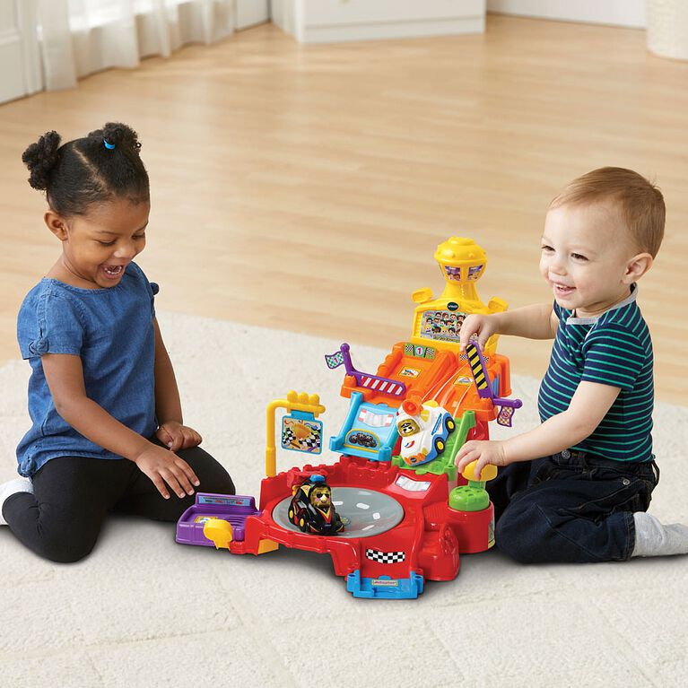 VTech Go! Go! Smart Wheels Revved Up Raceway - French Edition | Toys R ...
