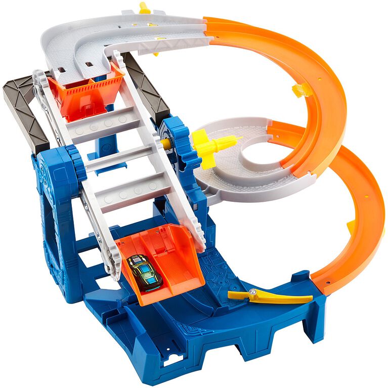 Hot Wheels Factory Showdown Play Set - R Exclusive | Toys R Us Canada