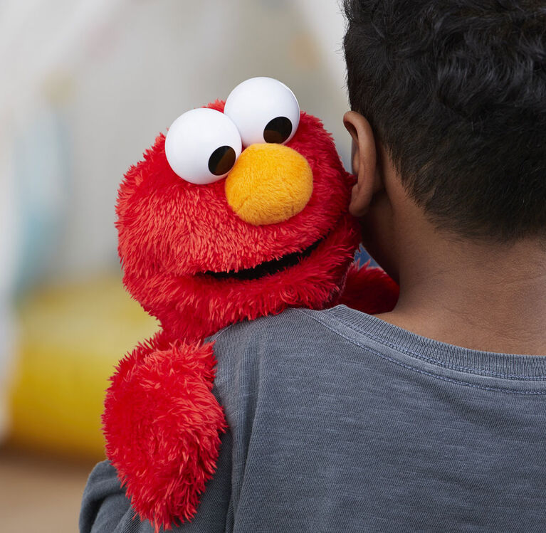 Sesame Street - Love to Hug Elmo - Édition anglaise | Toys R Us Canada