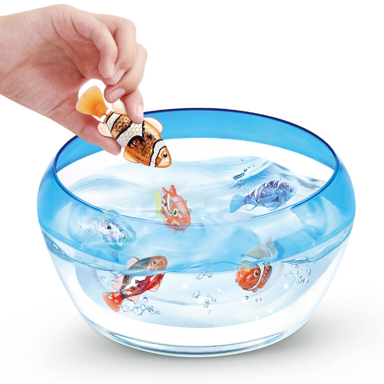 Robo Fish Series 2 Robotic Swimming Fish with Color Change by ZURU ...