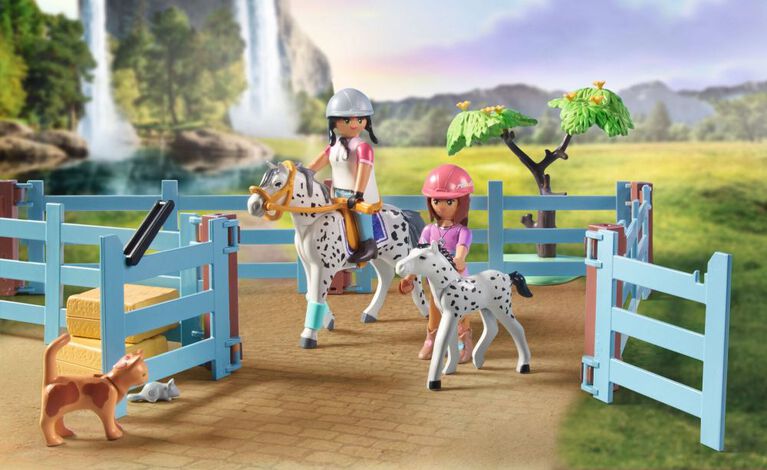 Playmobil - Waterfall Ranch | Toys R Us Canada