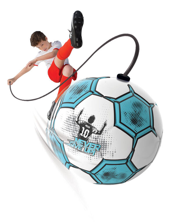 Messi Training Ball - English Edition | Toys R Us Canada