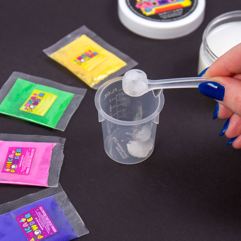 Trolls Fuzz & Glitz Lip Balm | Toys R Us Canada