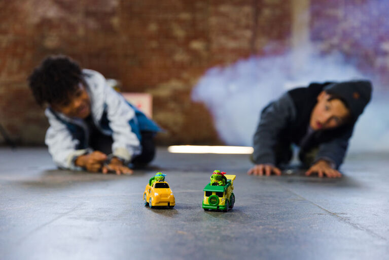 Teenage Mutant Ninja Turtles - Rad Rip Racers Ast (Classic) | Toys R Us ...