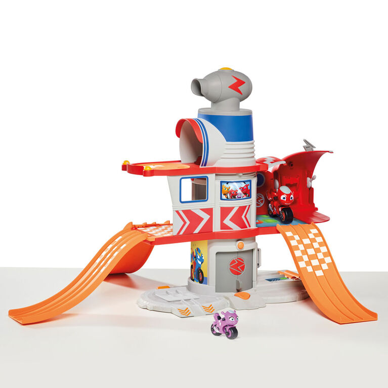 Ricky Zoom: Ricky's House Adventure Playset - Multi-level Rescue ...