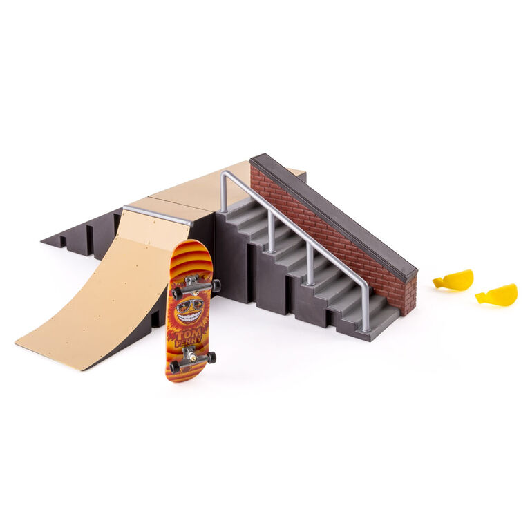 Tech Deck - Starter Kit - Ramp Set and Board | Toys R Us Canada