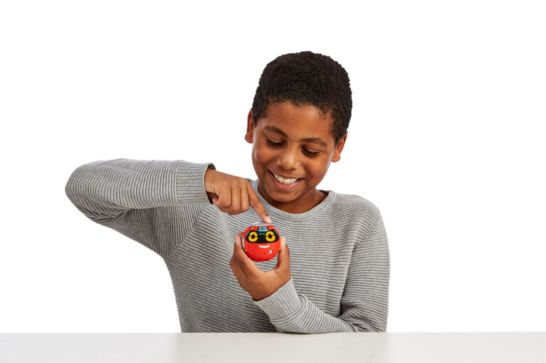 Real Rad Robots Yakbot - Red Yakbot - English Edition | Toys R Us Canada