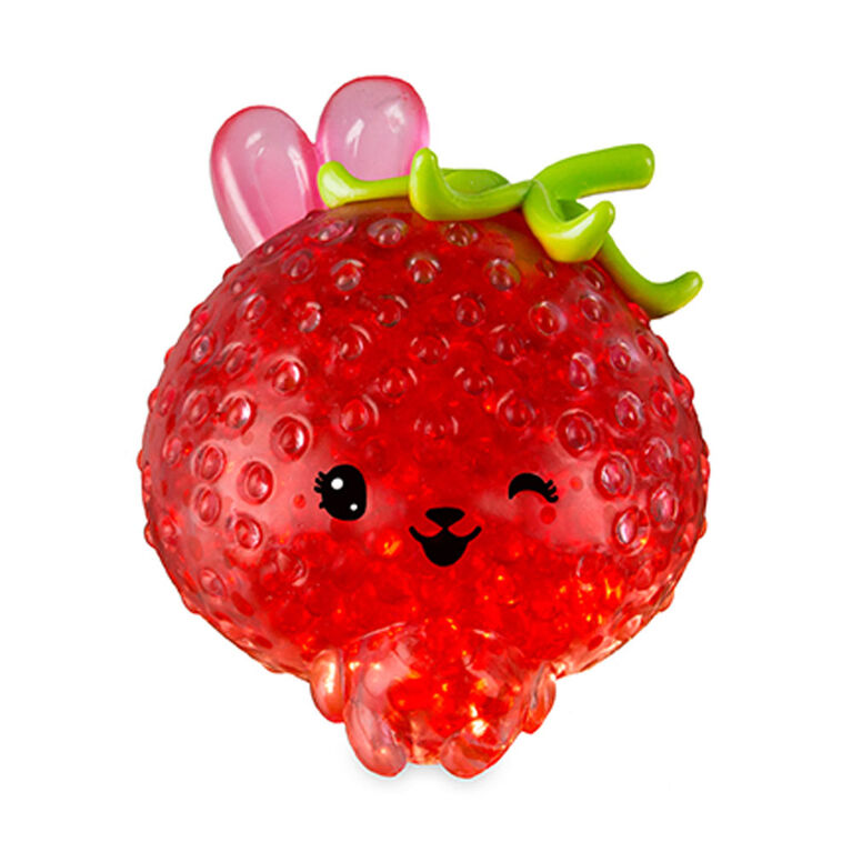 Bubbleezz Jumbo Suzy Strawbunny | Toys R Us Canada