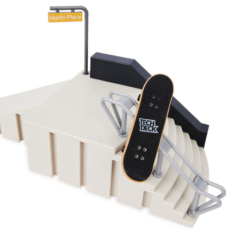 Tech Deck, Build-A-Park World Tour, Martin Place (Australia), Ramp Set with Signature ...