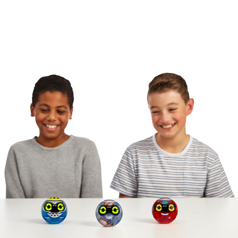 Really RAD Robots - YakBot Cyber Tint White - English Edition | Toys R ...