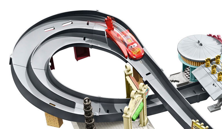 Disney/Pixar Cars Race Around Radiator Springs Playset | Toys R Us Canada