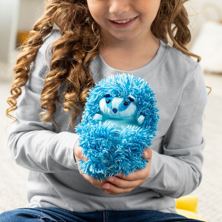 Curlimals Blue the Badger - English Edition | Toys R Us Canada