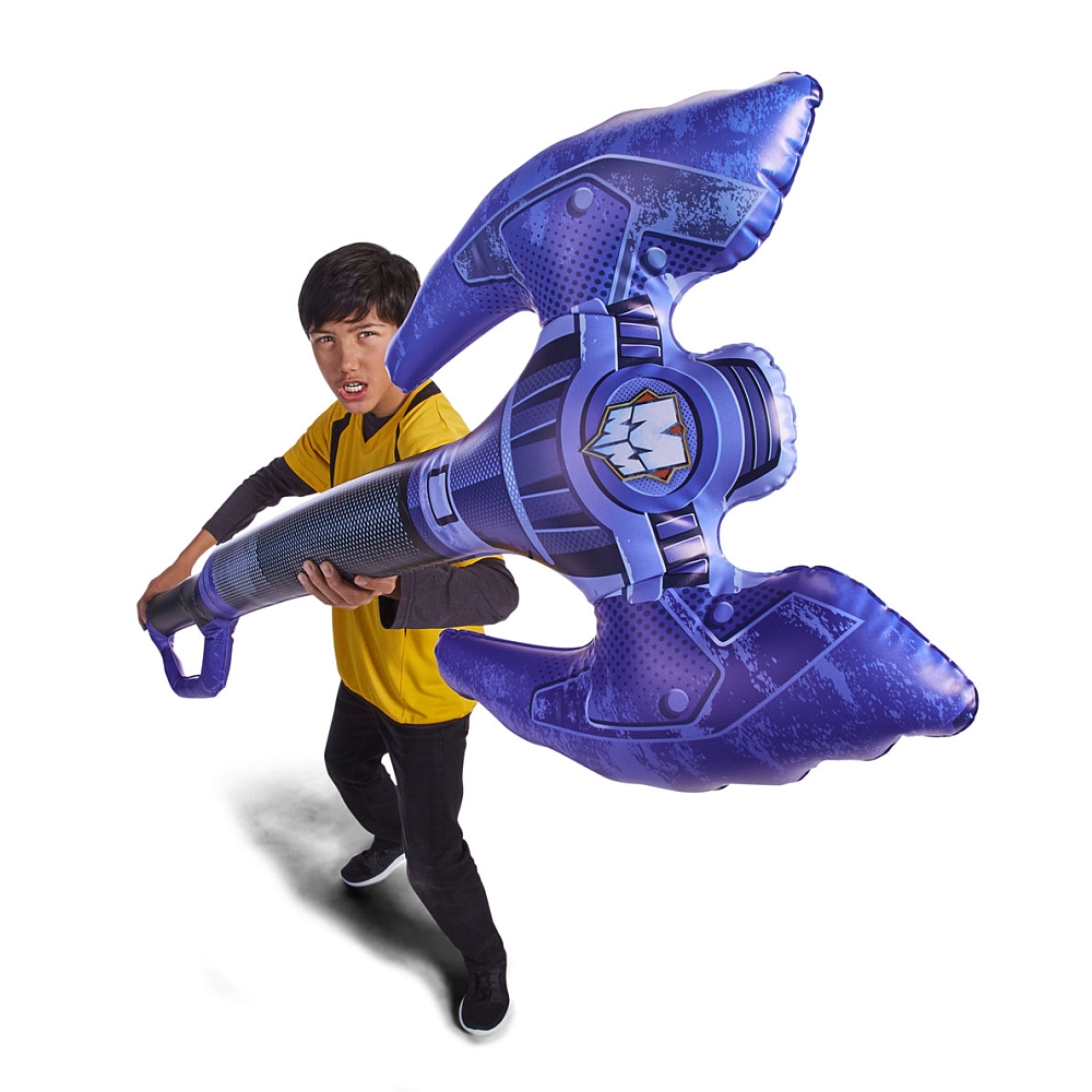 Massive Monster Mayhem - Bash toy - Massive Axe | Toys R Us Canada