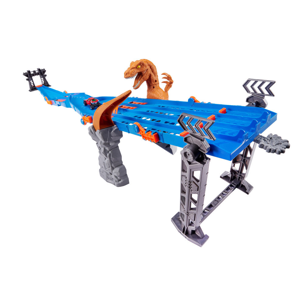 Metal Machines 4-Lane Raptor Attack Track Set by ZURU | Toys R Us Canada