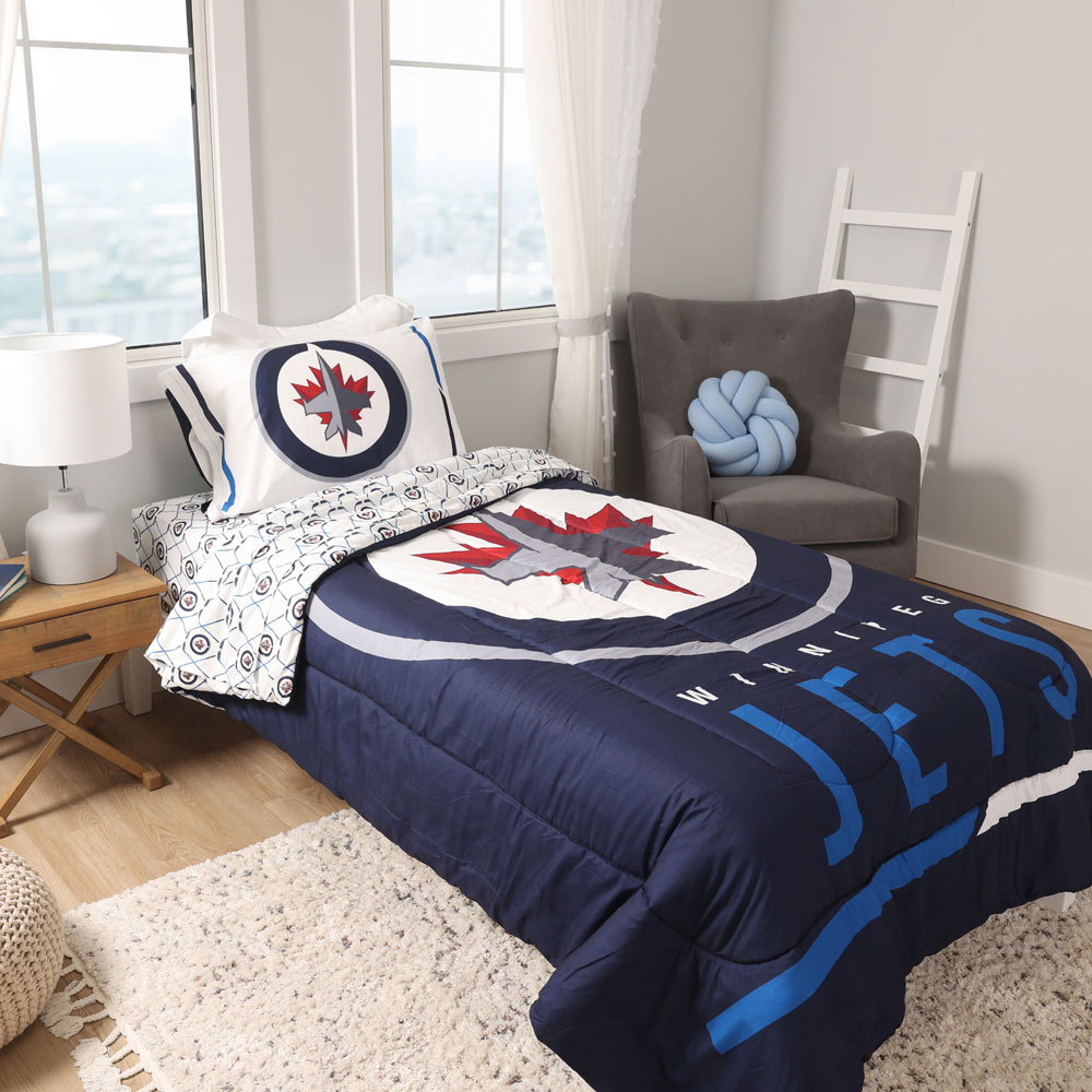 NHL Winnipeg Jets 4-Piece Twin Bedding Set | Toys R Us Canada